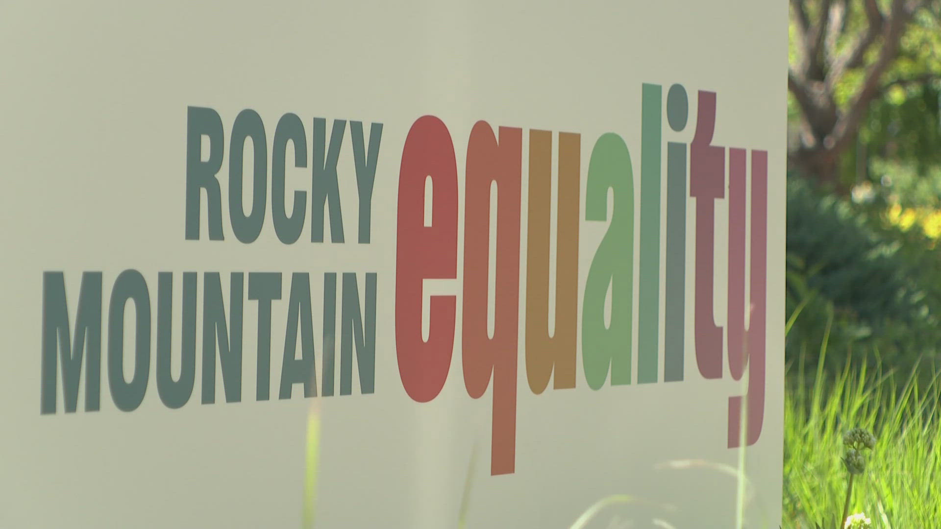 Statue honoring McCartney sparks LGBTQ backlash | 9news.com