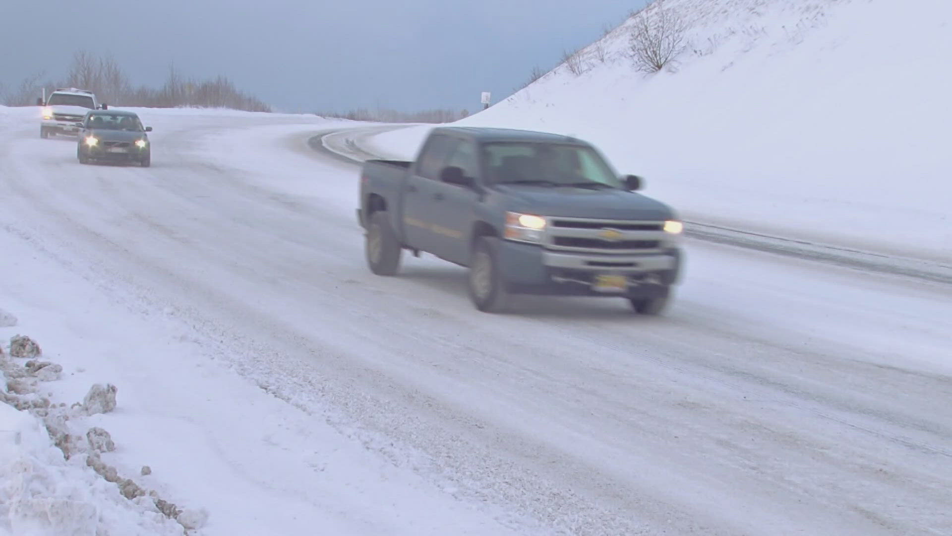 Returning gifts? Some stores may charge a fee for returns | 9news.com