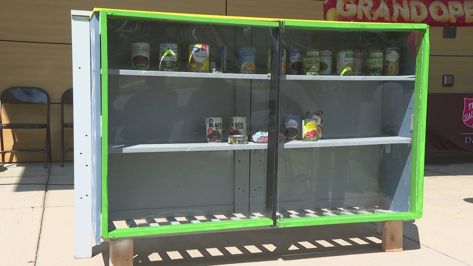 Denver youth open 24-hour food pantry at Salvation Army | 9news.com