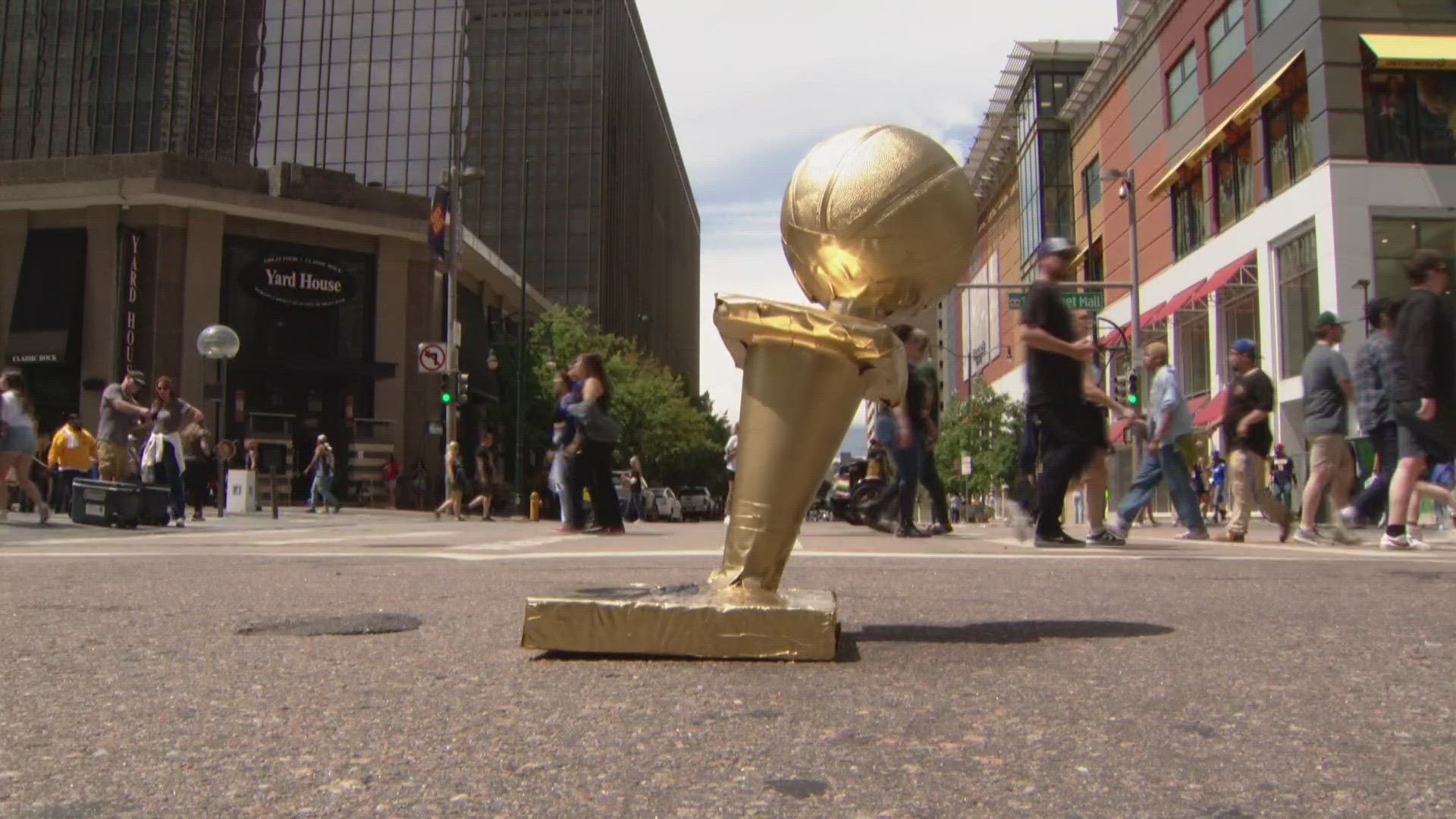 Bringing the "trophy" to the people | 9news.com