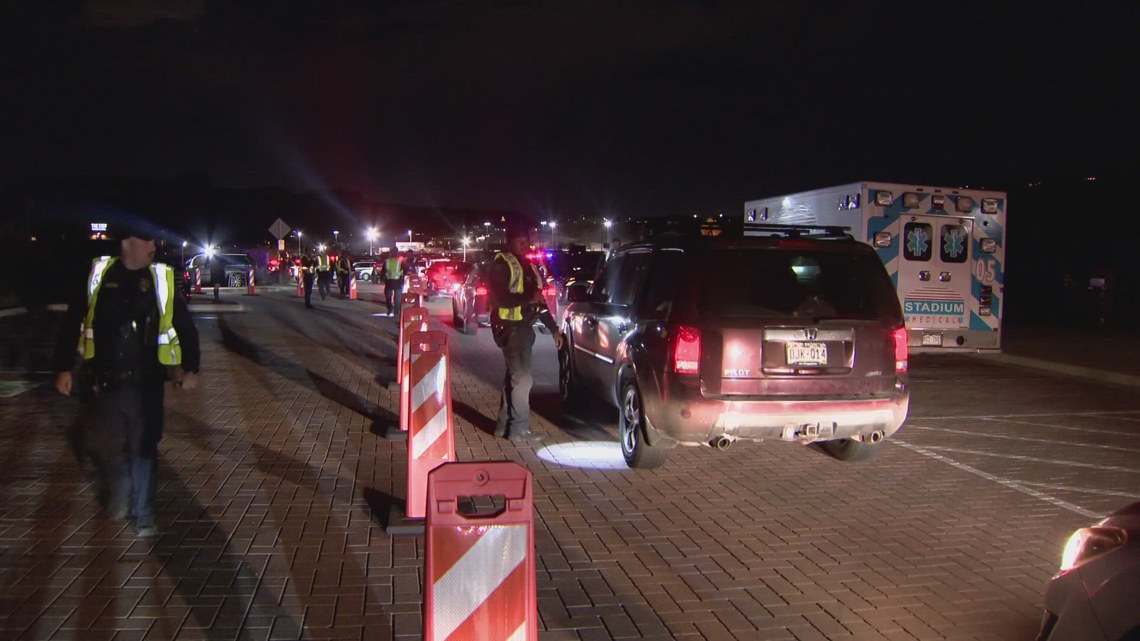 DUI checkpoint held in honor of Golden police officer’s death | 9news.com