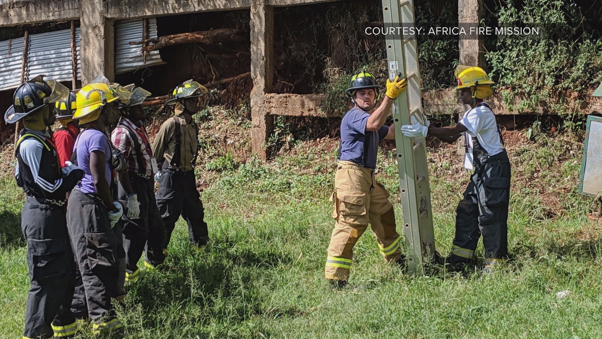 Colorado firefighters train Kenyan colleagues overseas | 9news.com
