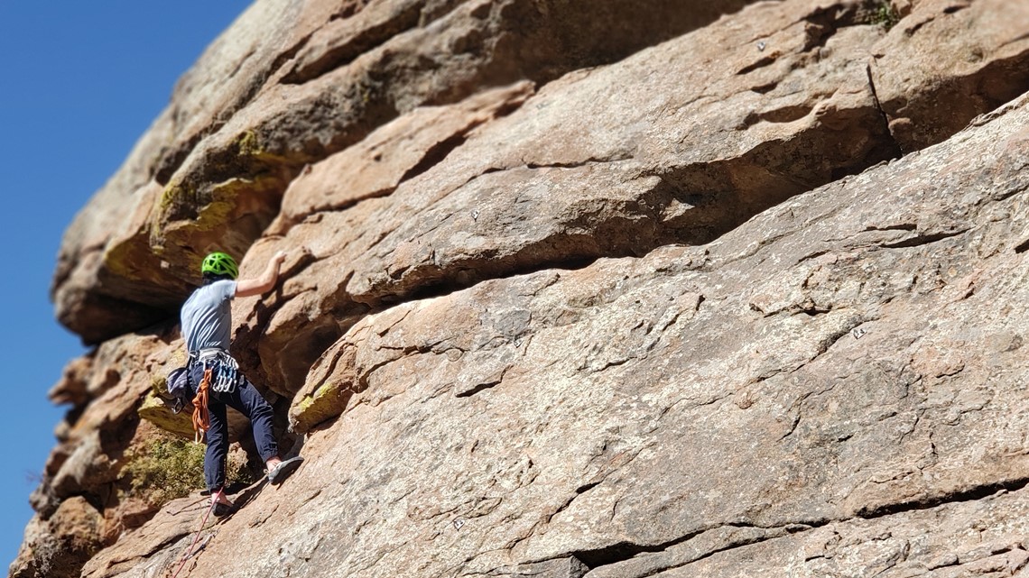 Mountain climber returns to sport after 100 foot fall | 9news.com