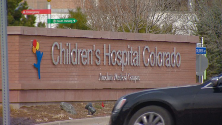 Mother of twin boys gives birth to rare set of twin girls | 9news.com