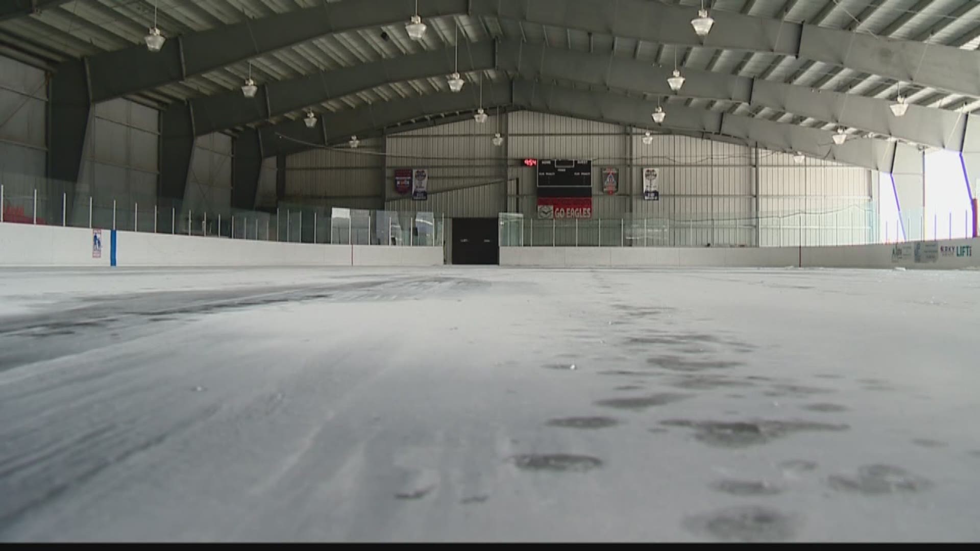 How an ice rink in Fraser plans to extend skating season | 9news.com