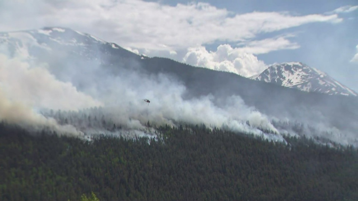 Wildfire burns more than 400 acres near Twin Lakes, Colorado | 9news.com