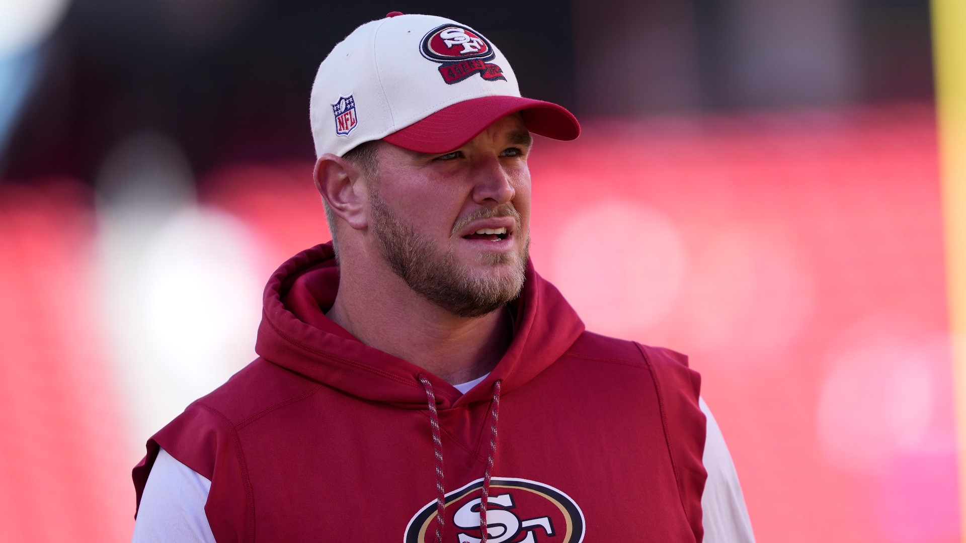 Mike McGlinchey: Football was easy choice over basketball | 9news.com