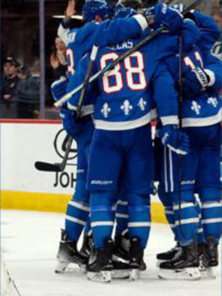 Nelson scores twice in 3rd as Avalanche rally past Hurricanes, 5-3 ...