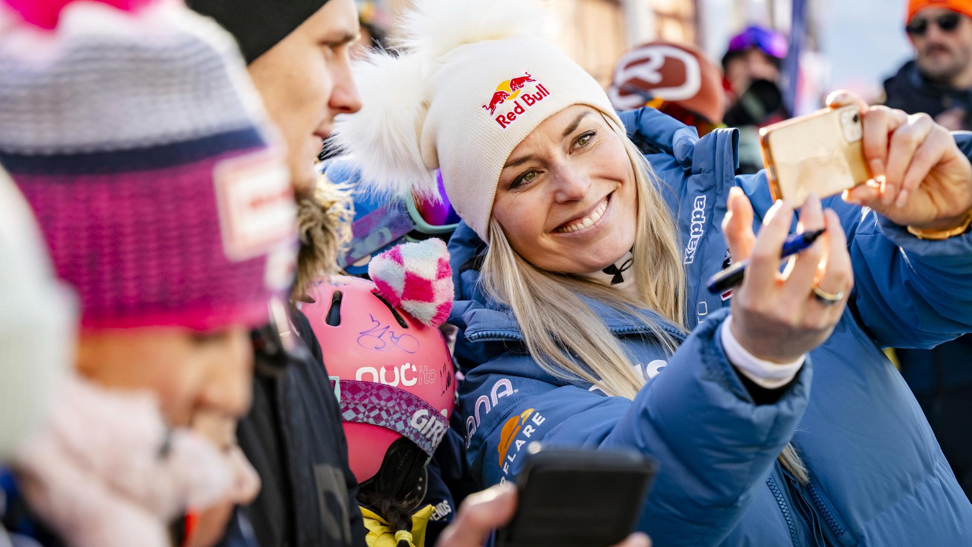 Lindsey Vonn regains her former speed in ski racing comeback | 9news.com