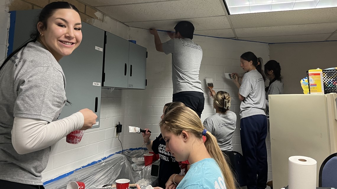 Columbine victims honored with day of service | 9news.com