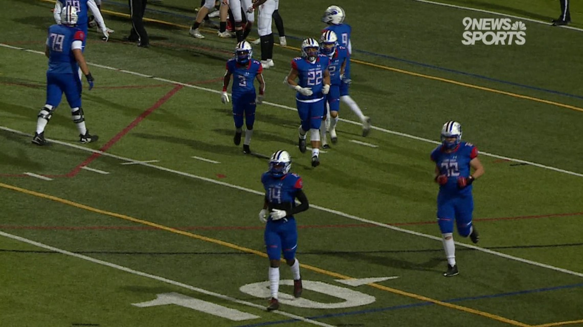 Cherry Creek football beats Regis Jesuit in 5A quarterfinals | 9news.com