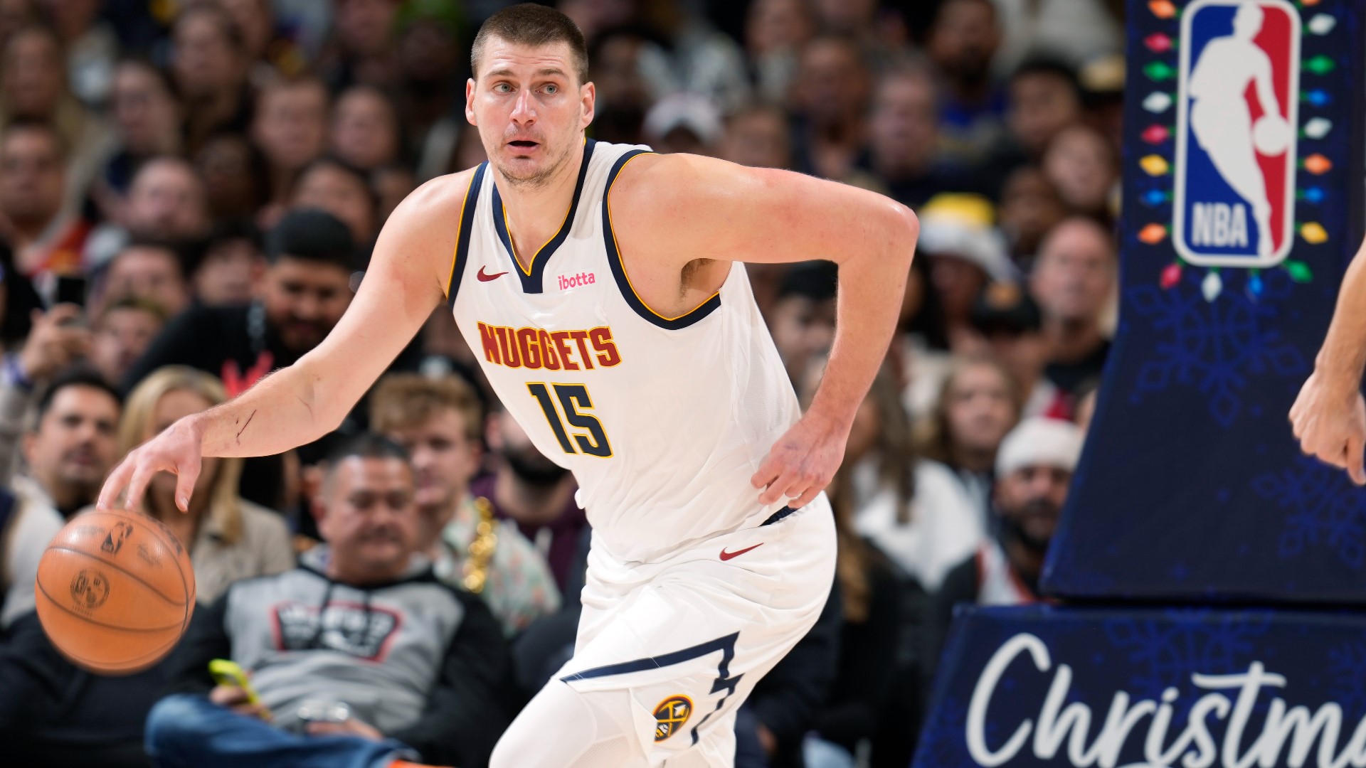 What was the Nuggets-Warriors score on Christmas Day? | 9news.com