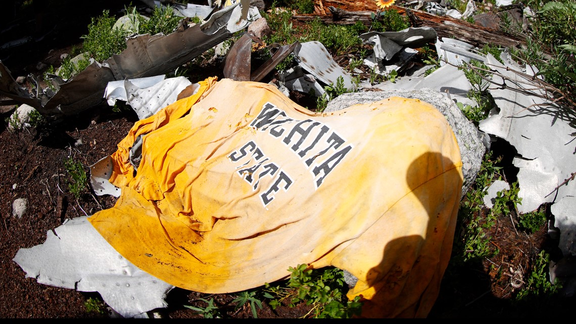 50 years later, Wichita plane crash victims still remembered | 9news.com