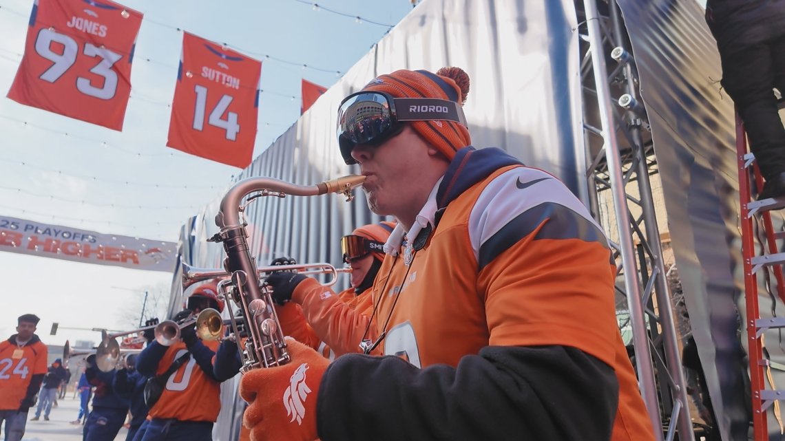 Cold doesn’t stop Broncos Country as fans rally ahead of AFC ...