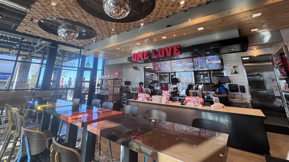 Raising Cane’s opening first location in suburb north of Denver area ...