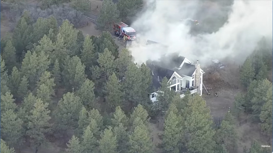 Large smoke plume in Franktown from house fire | 9news.com