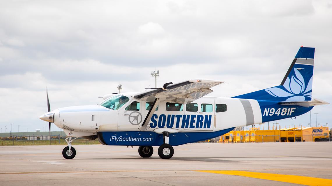 Denver International Airport welcomes Southern Airways Express | 9news.com