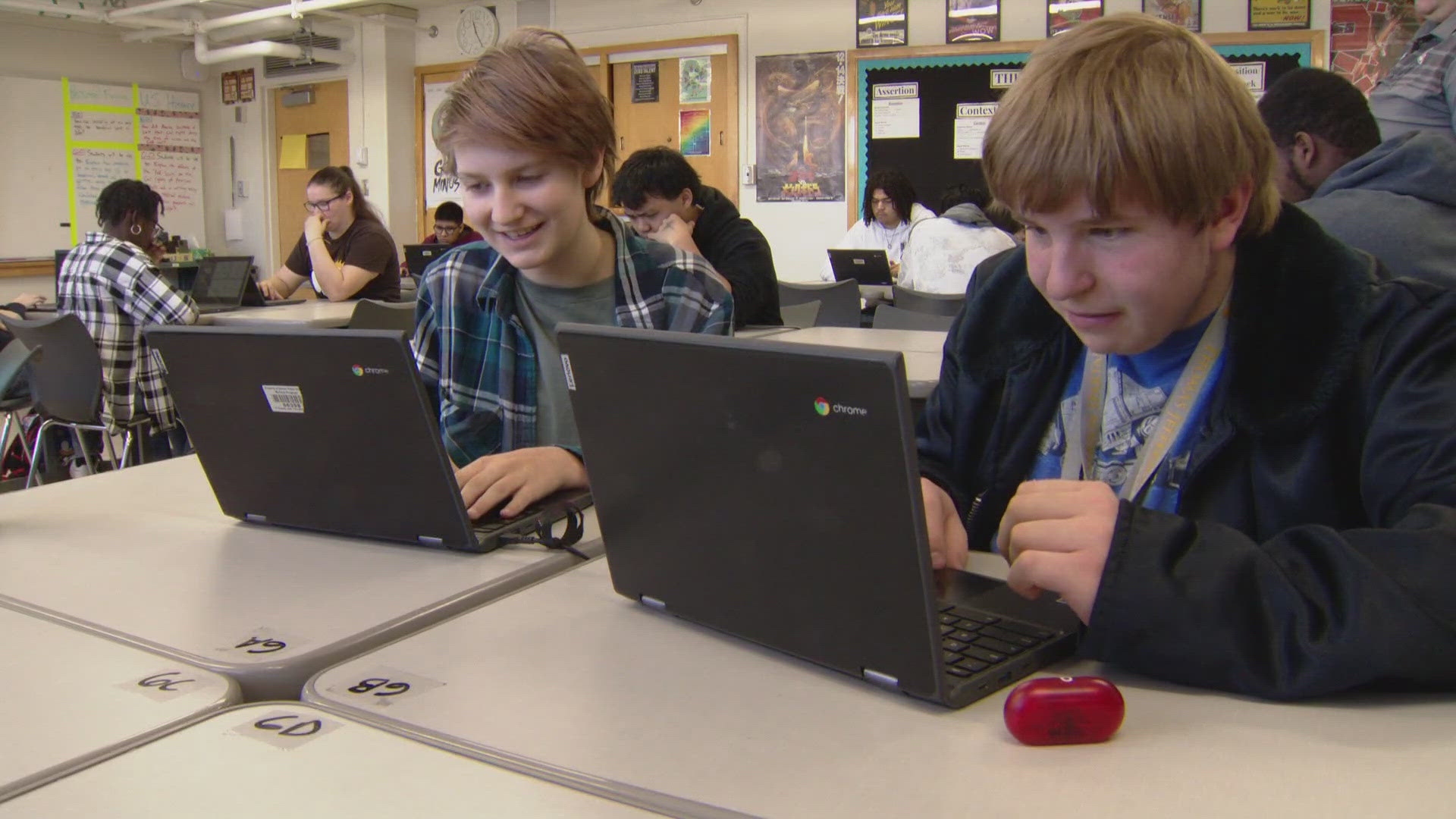 Lawmakers, educators want high schoolers to graduate with financial ...