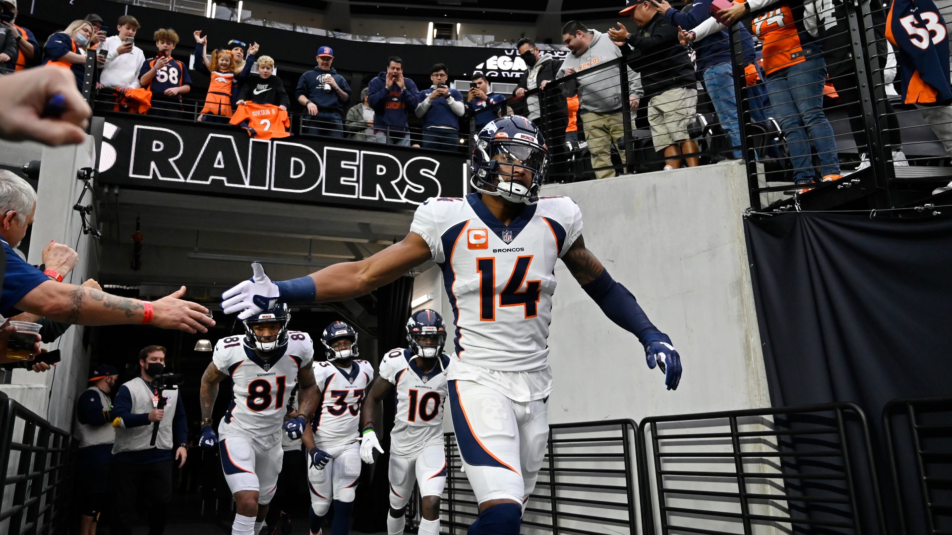 Denver Broncos vs. Las Vegas Raiders NFL game story | 9news.com