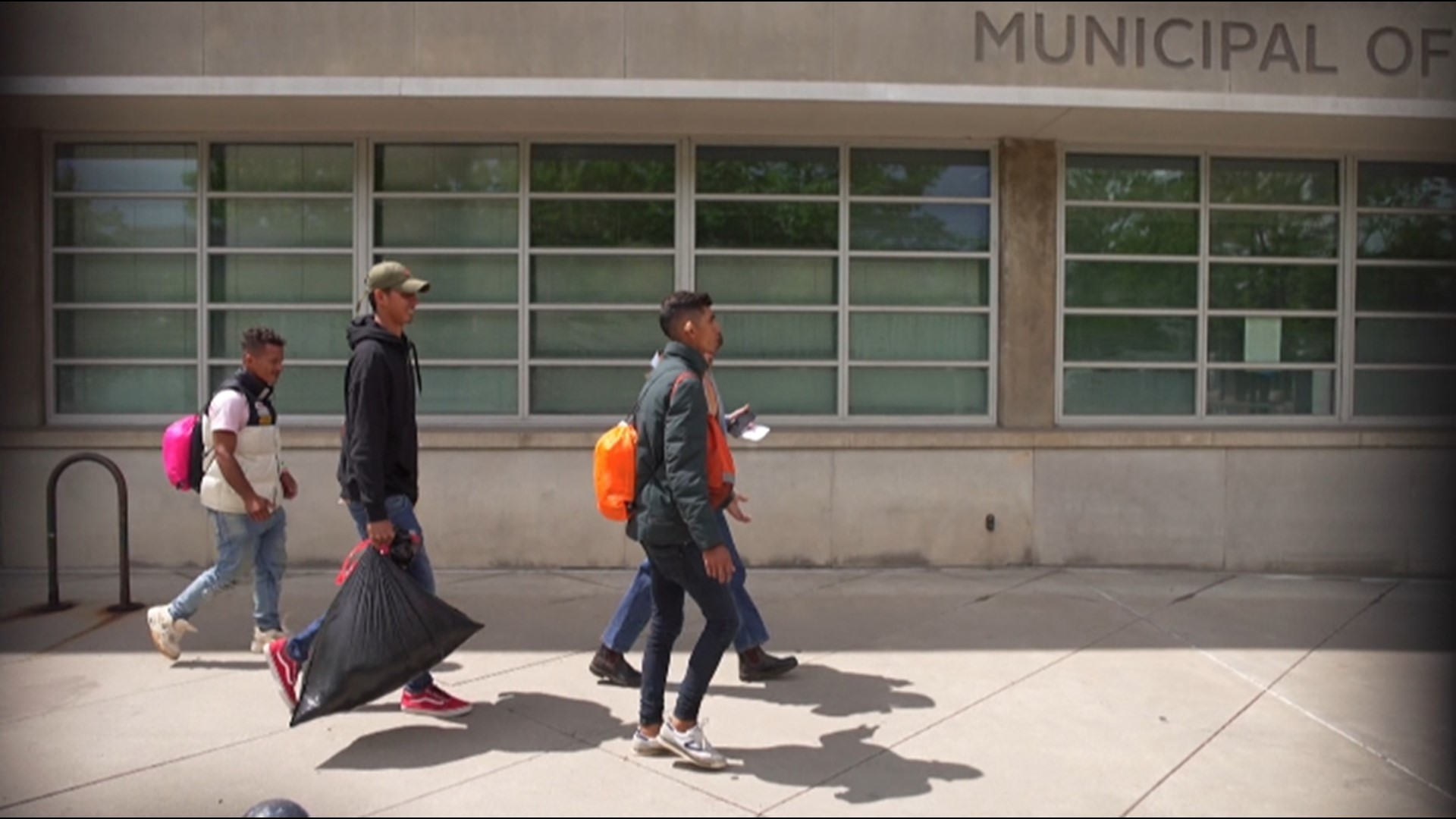 Denver Migrants Where To Donate Winter Clothes