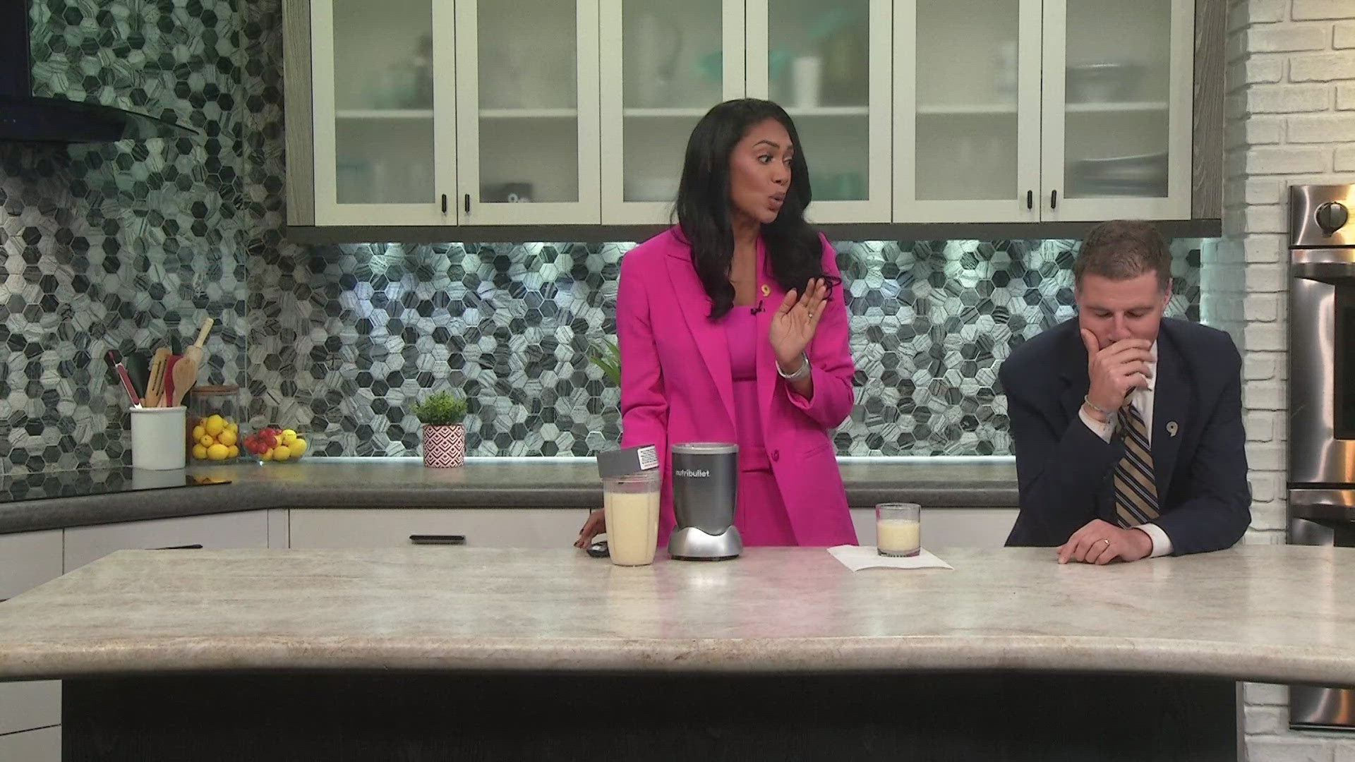 9NEWS meteorologist tries 'Love Is Blind' contestant's questionable ...