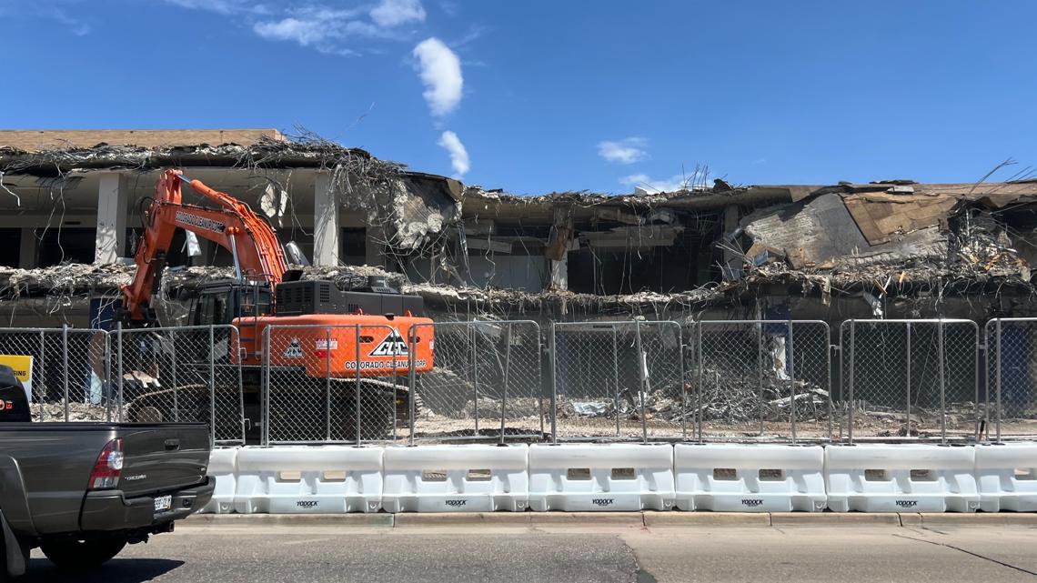 Former Crate & Barrel, Sears demolished in Denver for redevelopment ...