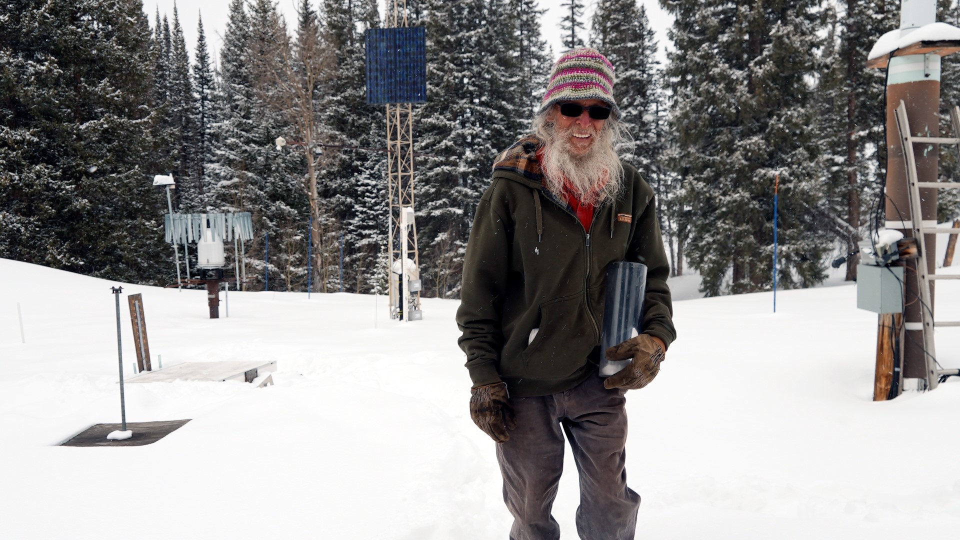 Citizen scientist measures Rockies snowfall for 50+ years | 9news.com