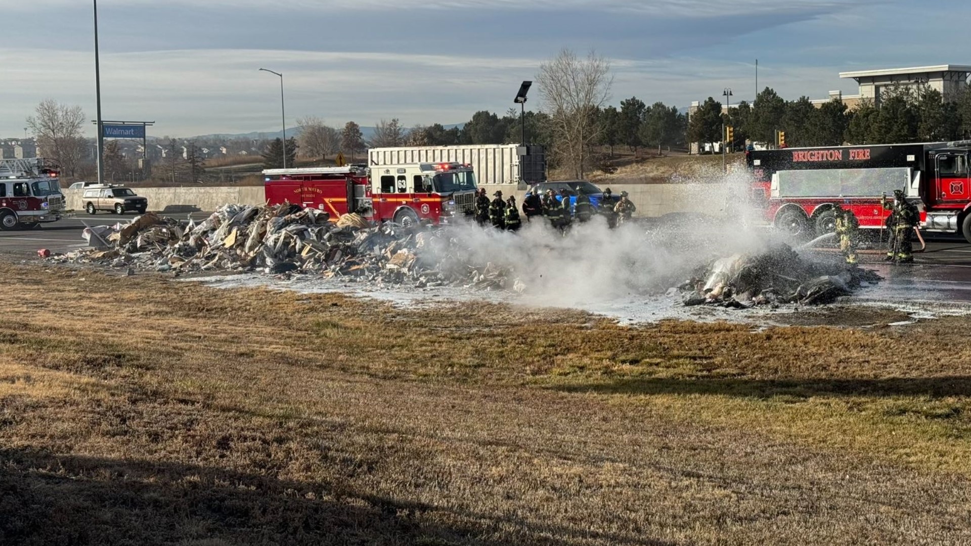 Vehicle fire snarls Interstate 25 in Denver metro area | 9news.com