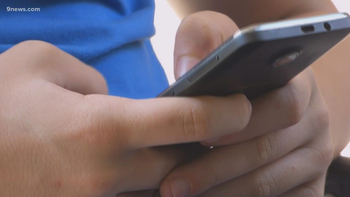 Expert shares ways to keep kids safe while using technology | 9news.com