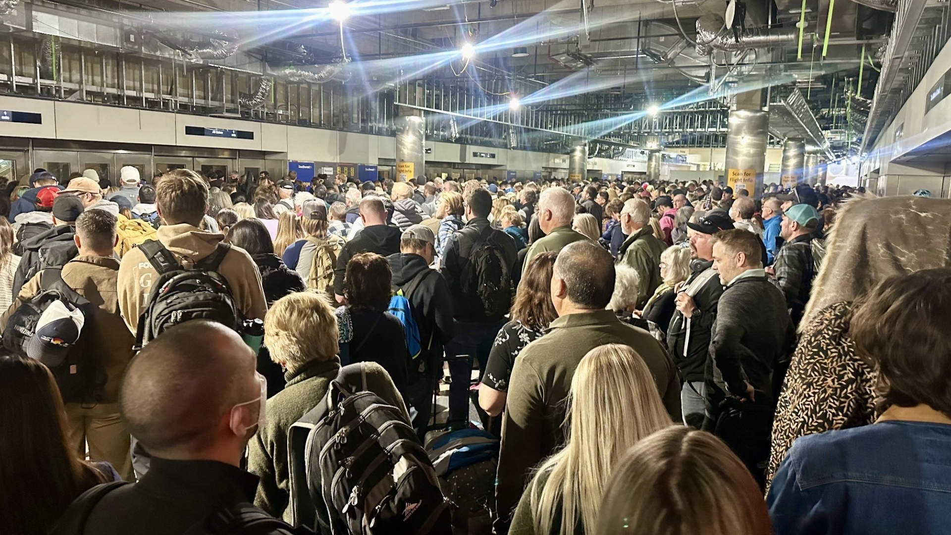 Denver airport trains resume normal operation Wednesday morning | 9news.com
