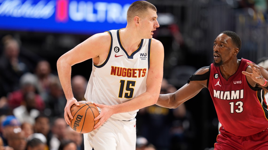 Murray, Jokic help Denver Nuggets rally for win over Miami Heat | 9news.com