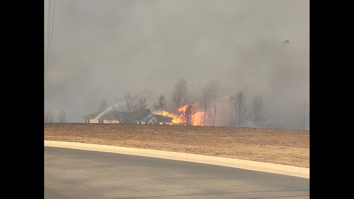 Marshall Fire: Firefighter shares photos, video from front lines ...