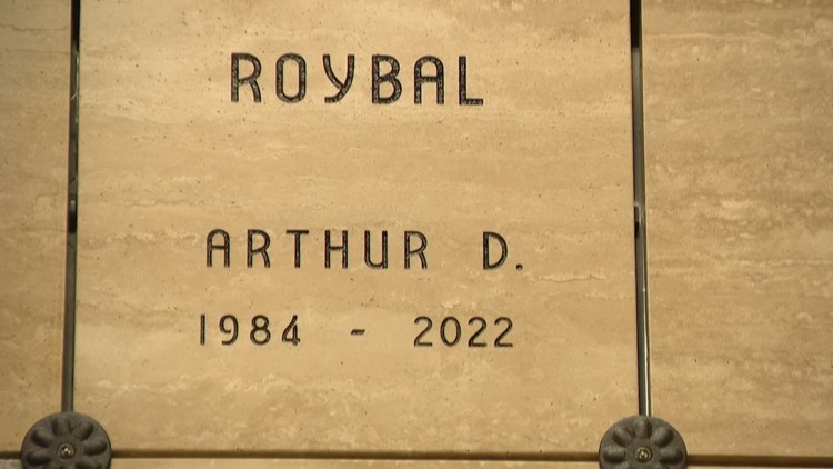 PRONE: Inmates dies after being strapped facedown on gurney | 9news.com