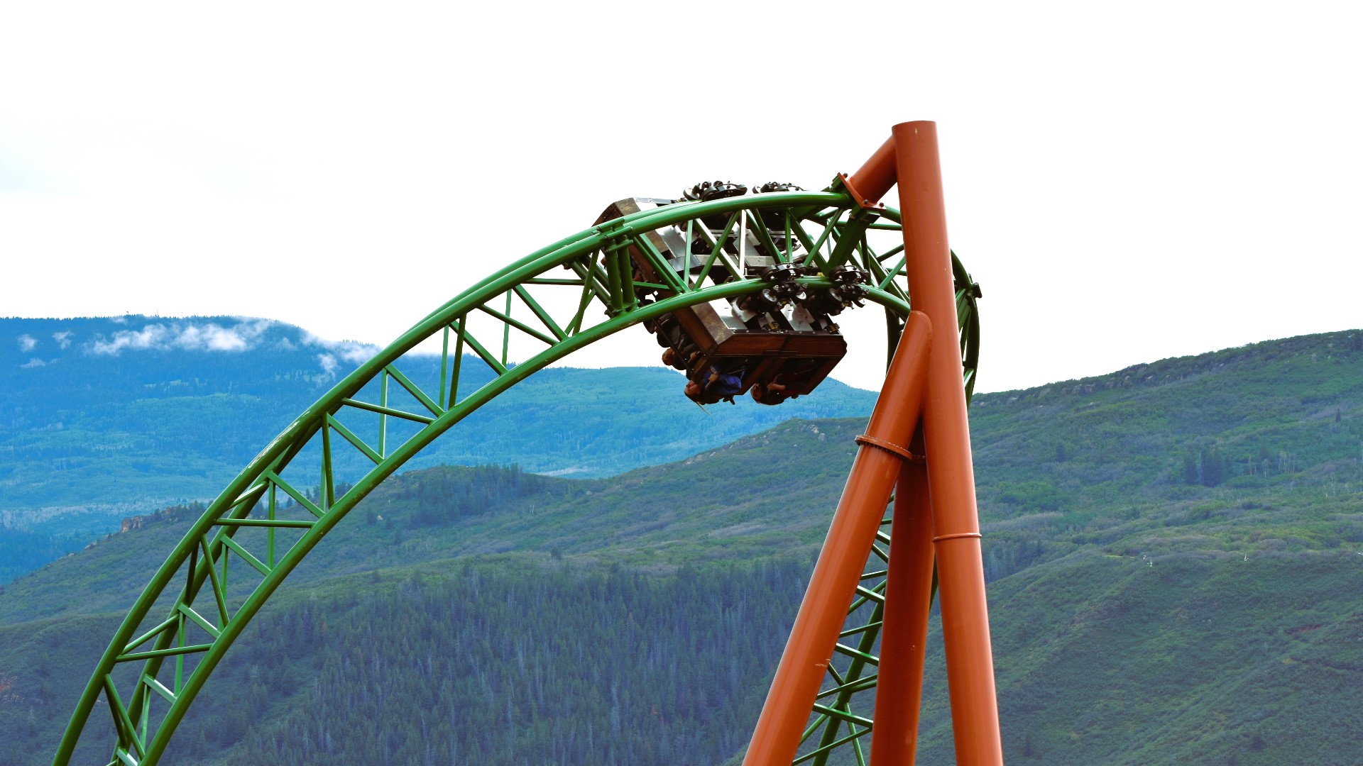 Highest looping roller coaster in US opens in Colorado mountains ...