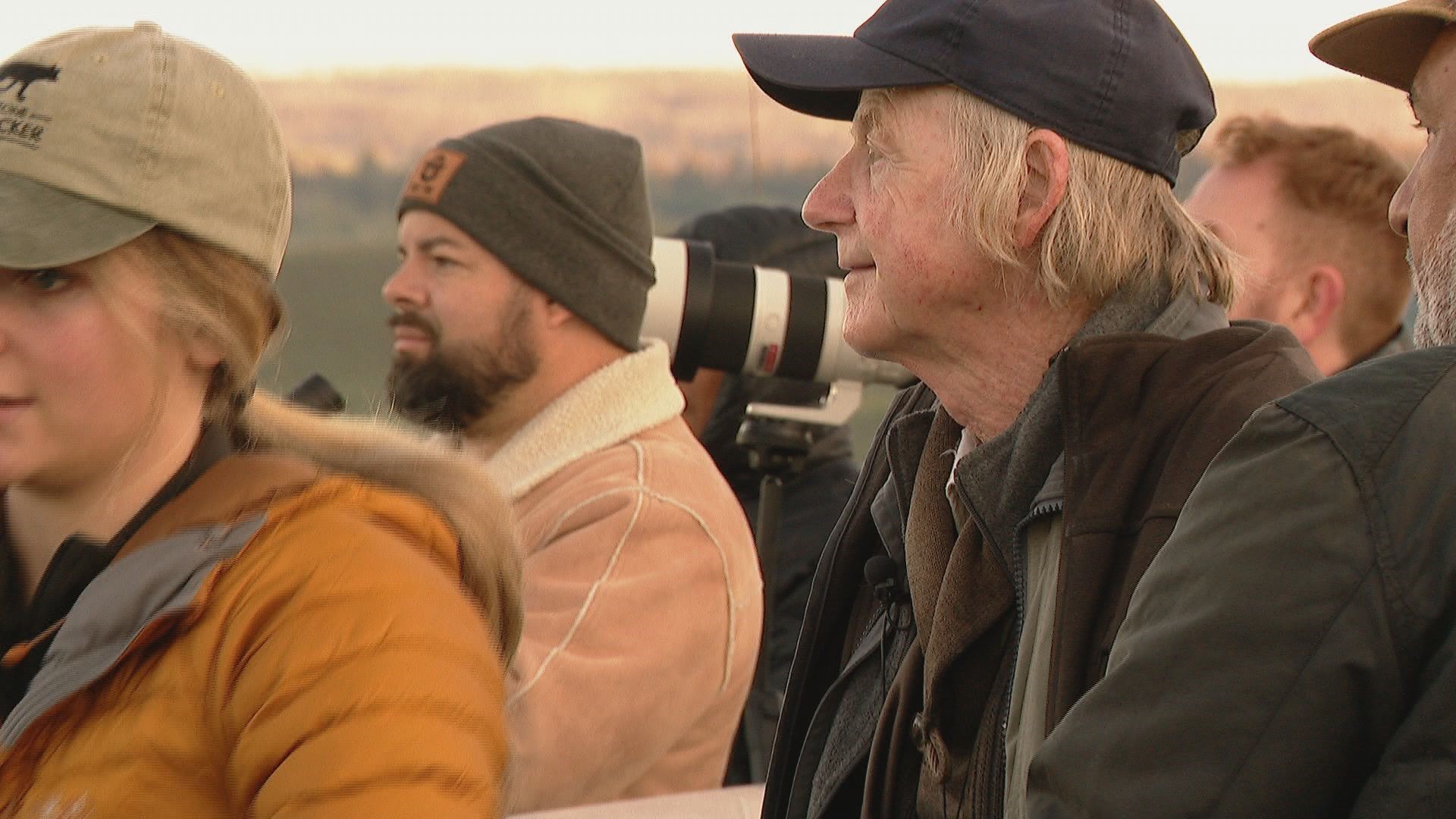 Rick McIntyre helps Yellowstone visitors spot wolves | 9news.com
