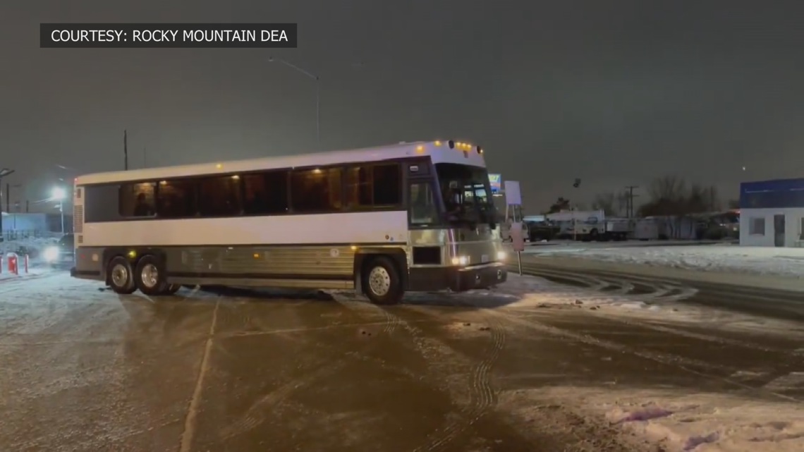 Rocky Mountain DEA raid bus video | 9news.com