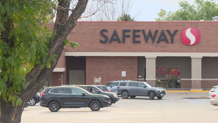 Colorado Safeway closures mean hundreds face losing their job | 9news.com