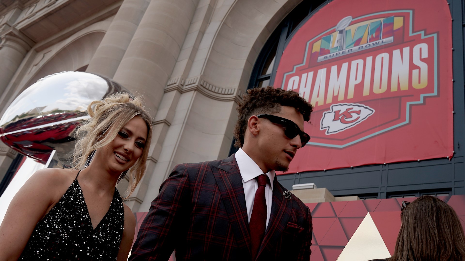 Kansas City Chiefs get Super Bowl rings | 9news.com