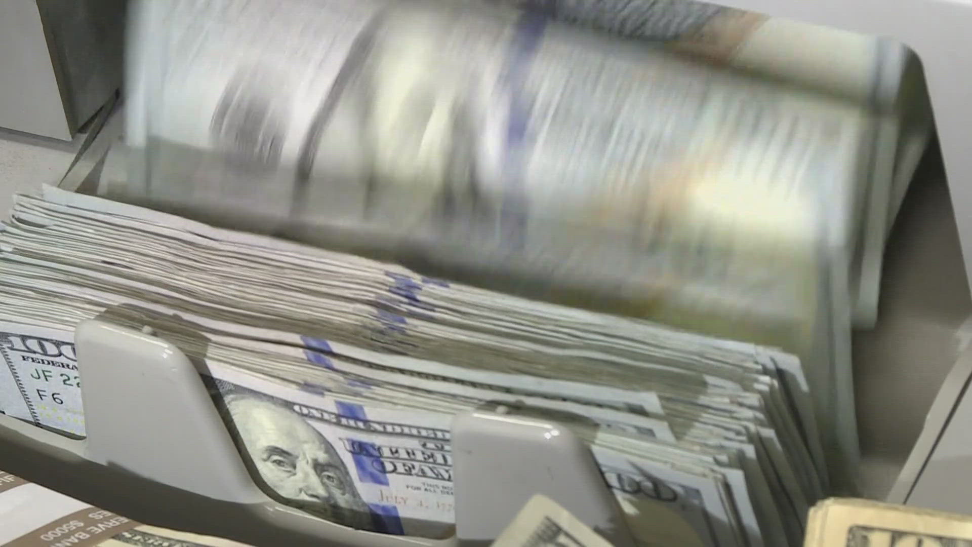 The Business Buzz: Unpacking fears of a recession | 9news.com