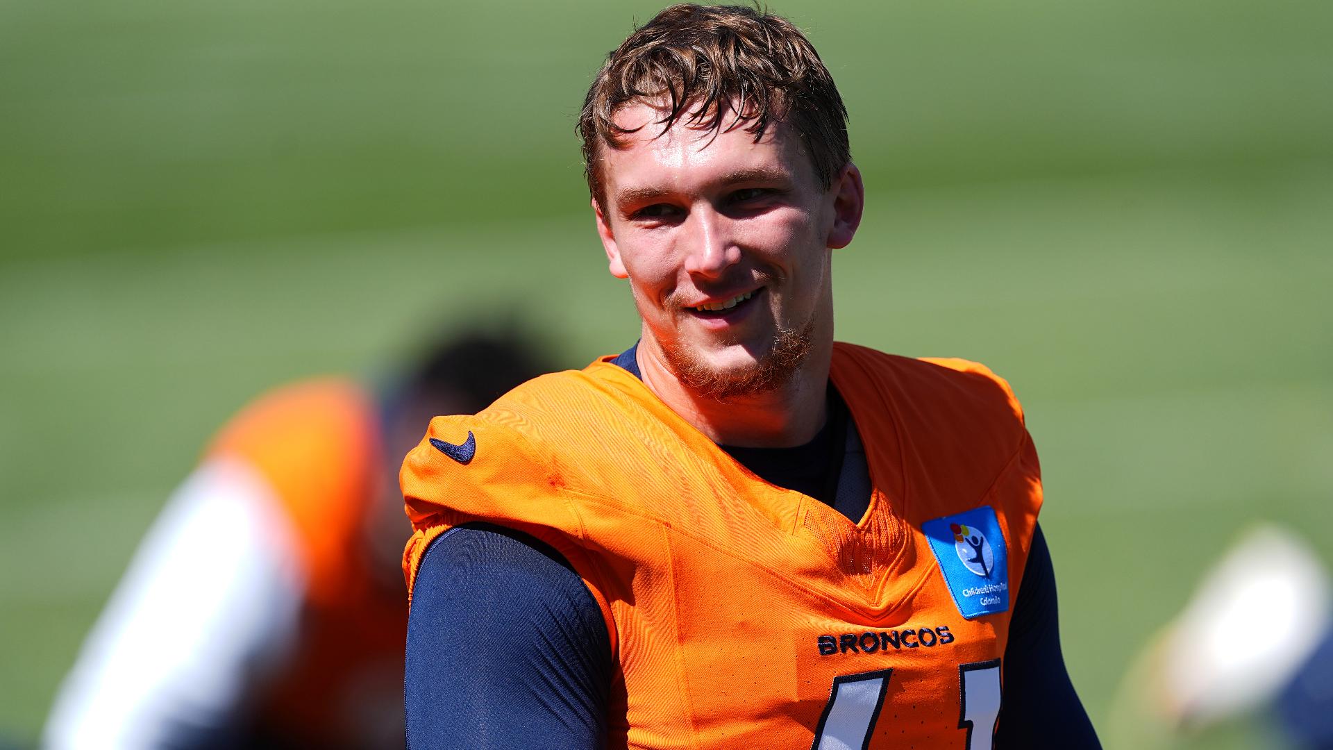 Denver Broncos linebacker Drew Sanders undergoes foot surgery | 9news.com