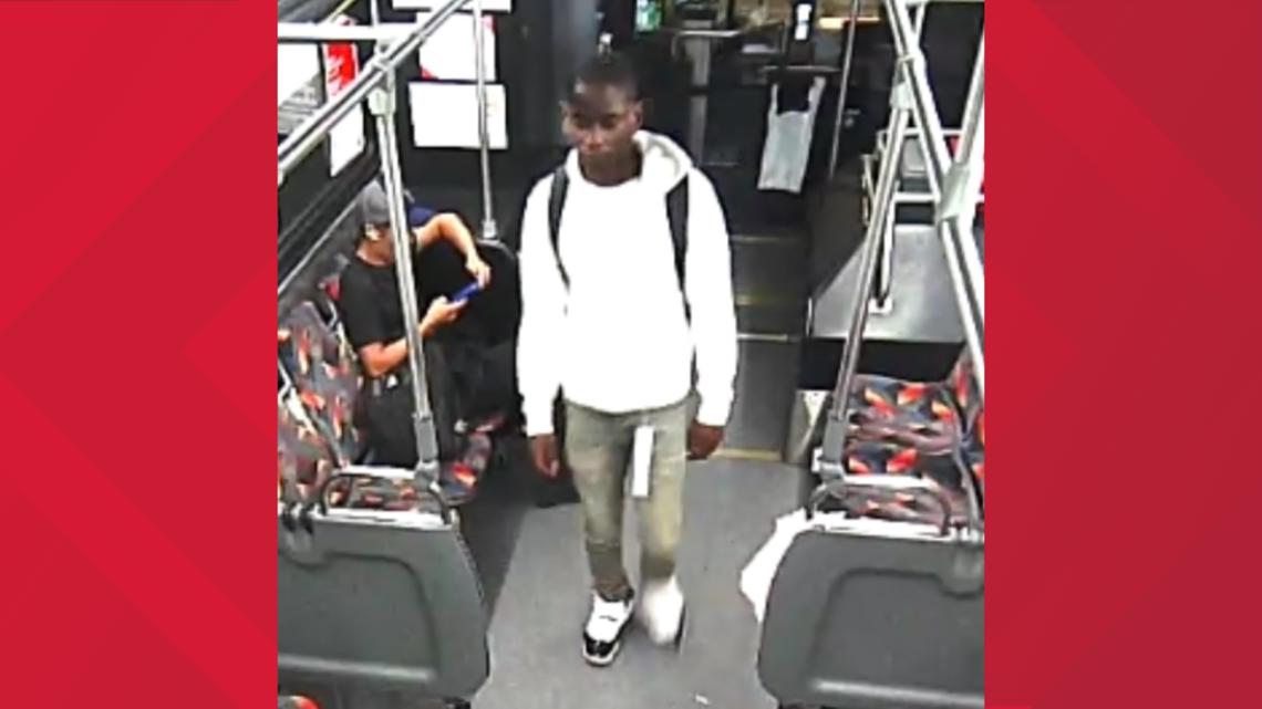 Suspect sought in Denver stabbing | 9news.com