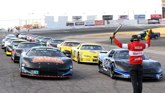 Colorado speedway building new drag strip | 9news.com