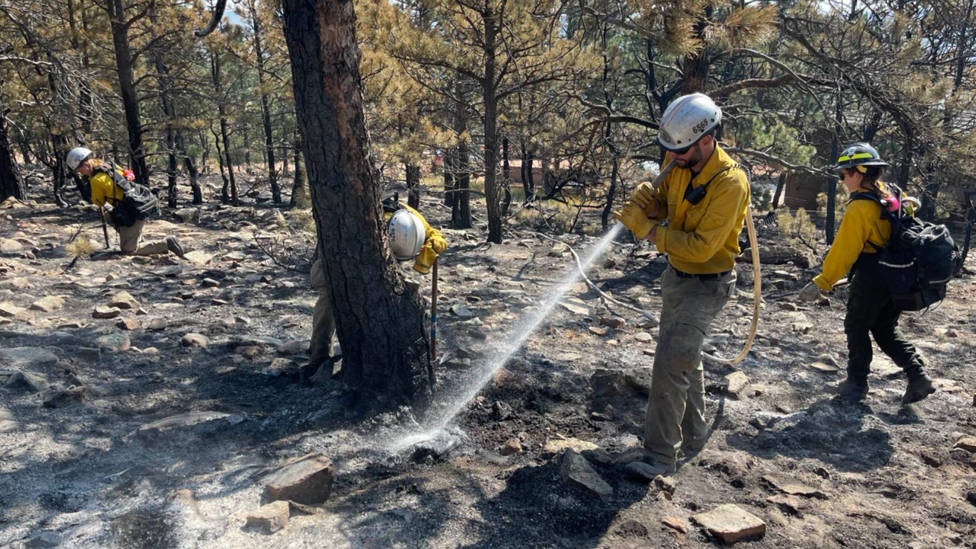 Colorado wildfire: Stone Canyon Fire photos behind the fire line ...