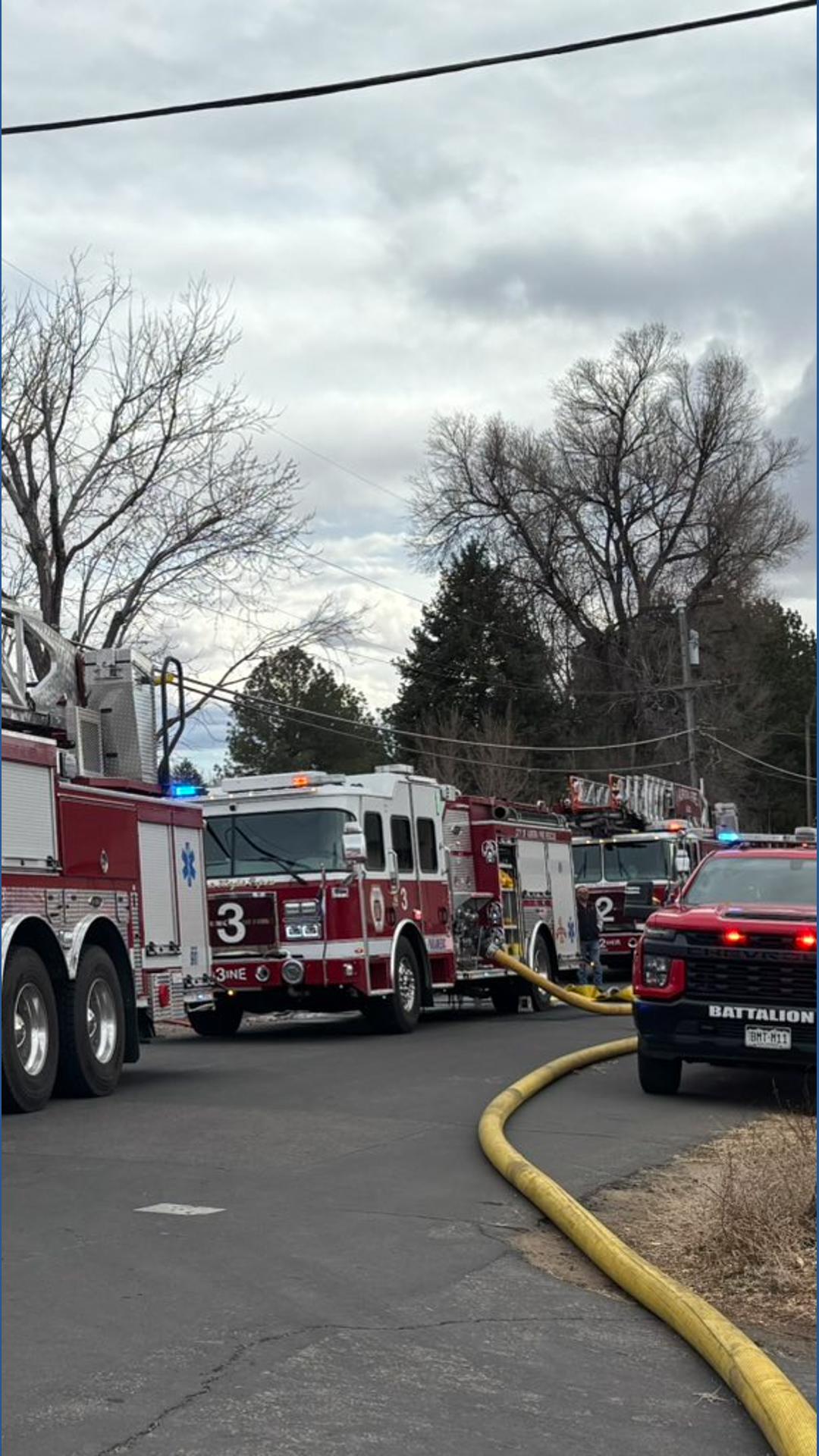 1 dead after house fire in Aurora | 9news.com