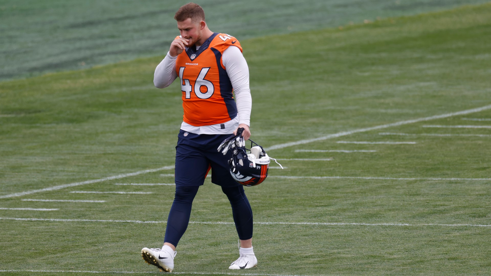 Fortunato, Fraboni compete for Denver Broncos long snapper | 9news.com