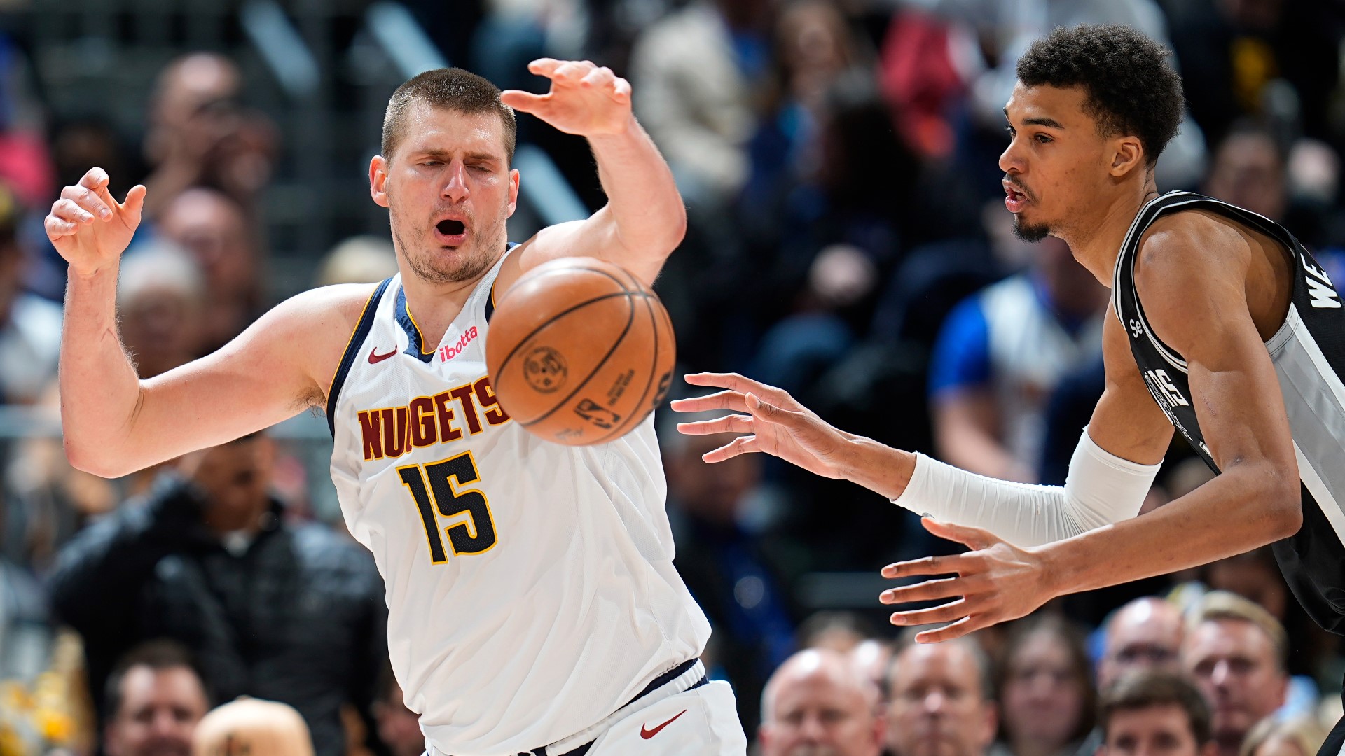Nikola Jokic outduels Victor Wembanyama in Nuggets win over Spurs ...