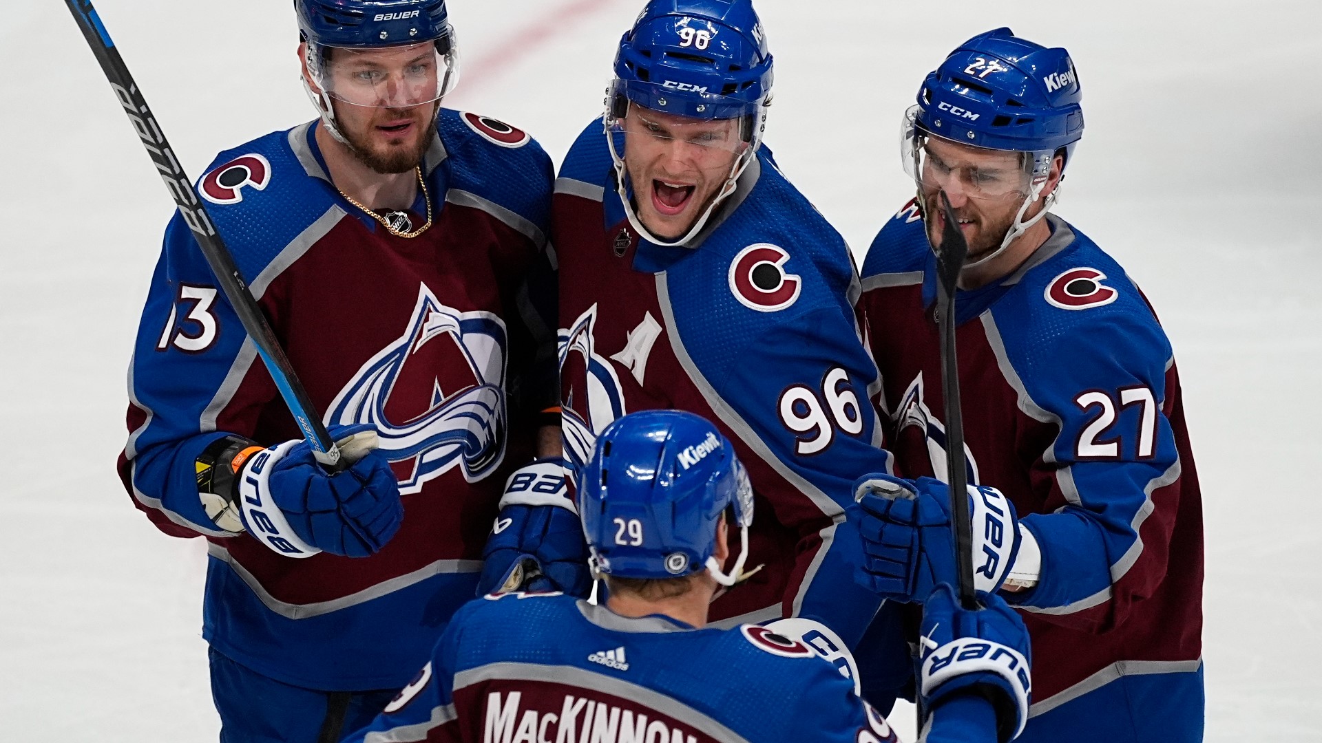 Avalanche beat Blue Jackets 6-1 | 9news.com