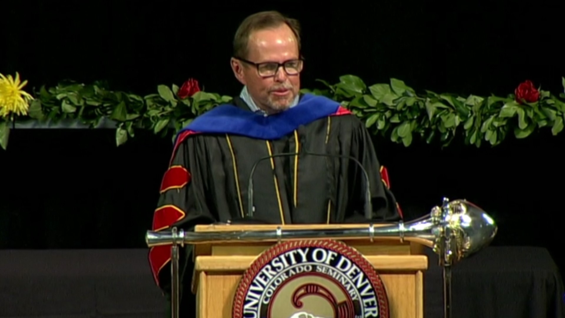 DU graduates receive surprise $500 gifts | 9news.com