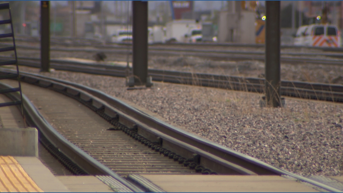 Copper wire theft disrupts RTD rail service for hours | 9news.com