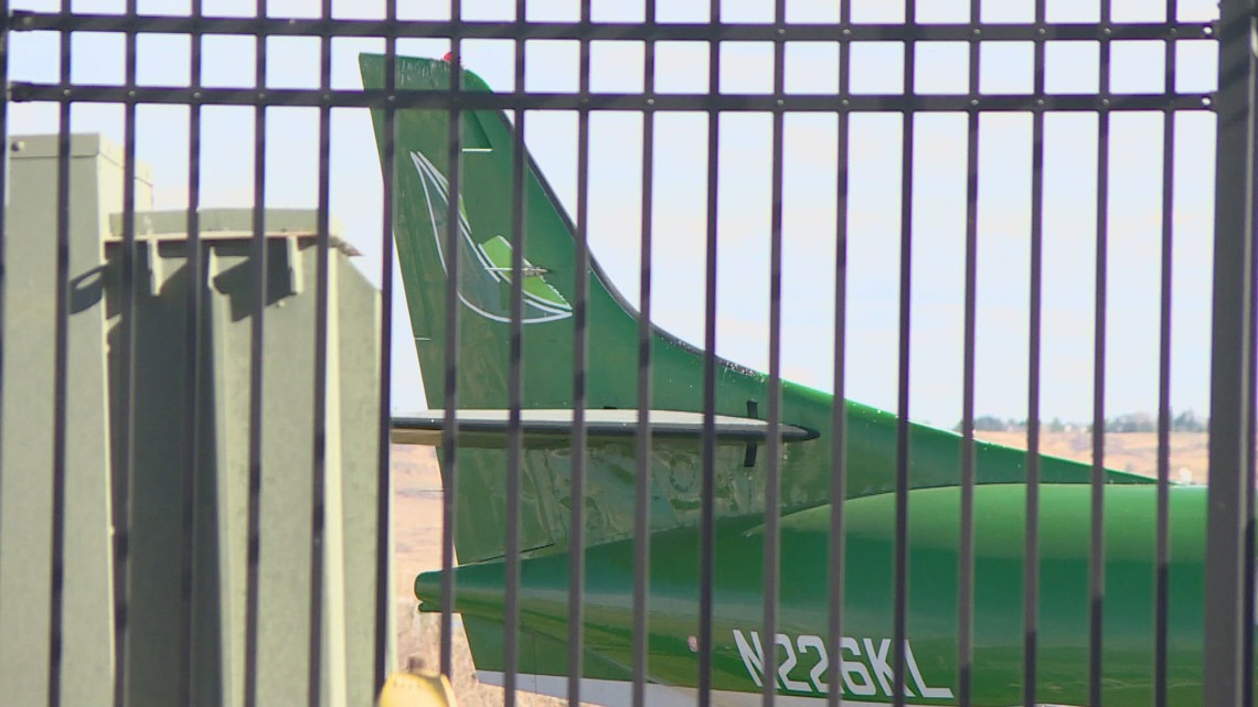 Flight data shows Colorado-based airline operating flights for ICE ...